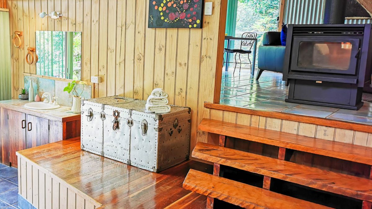 Treetops Accommodation Montville